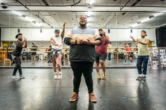 A Strange Loop – complete casting and rehearsal images unveiled