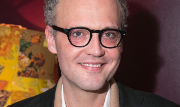 Donmar Warehouse announce sudden death of actor Alex Beckett
