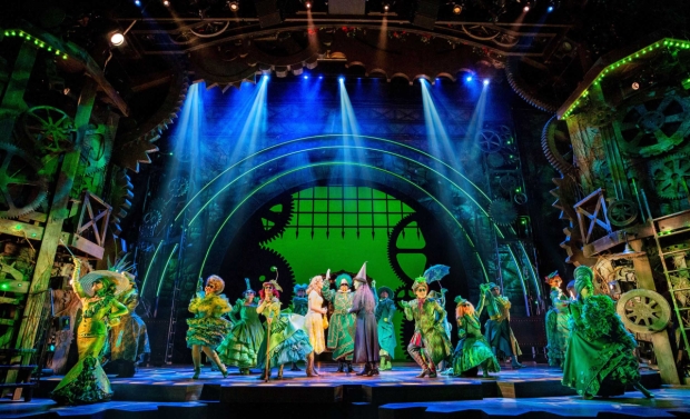 Wicked movie releases behind-the-scenes photos