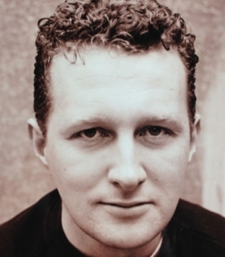 Scottish actor Peter Grimes dies aged 48