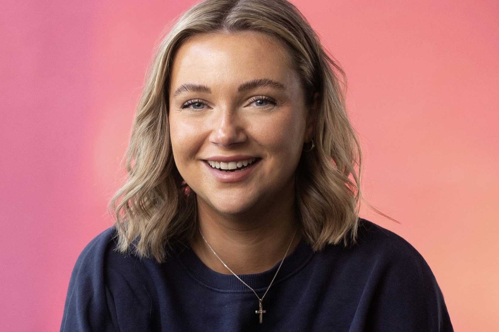 Leesa Tulley leaves Theatre Café Diner mid-shift to perform in West End Six