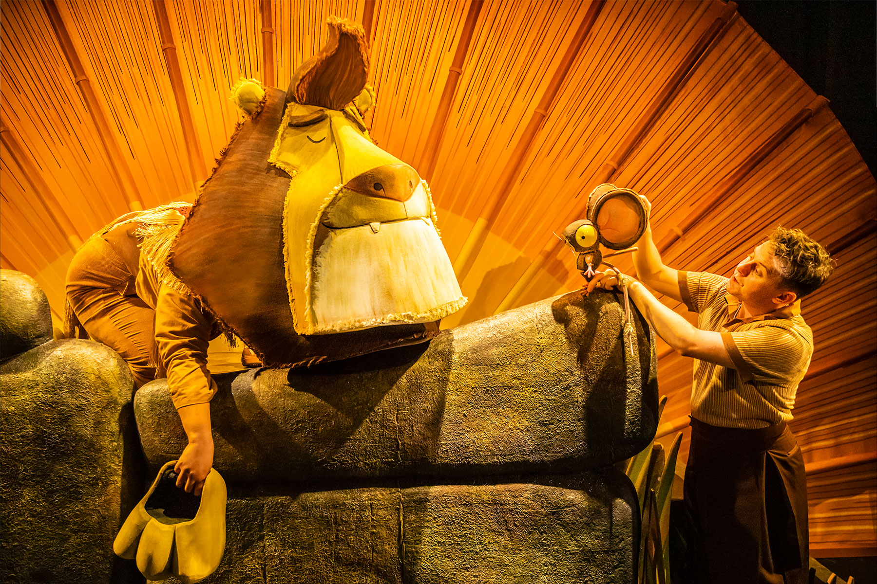 Let's Talk About Sets: Simon Scullion on Peter Pan Goes Wrong