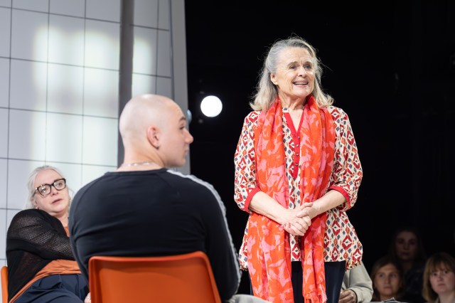 People, Places and Things with Denise Gough – first look at West End return
