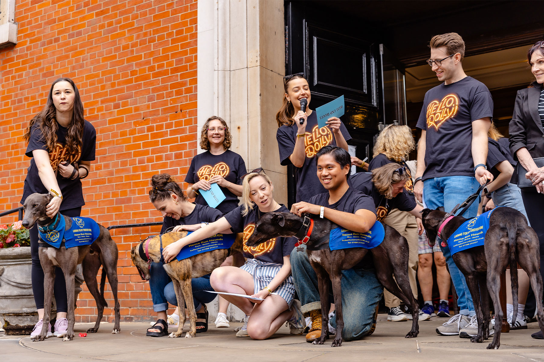 West End Woofs (and Meows) 2024 with Bernadette Peters and Elaine Paige ...