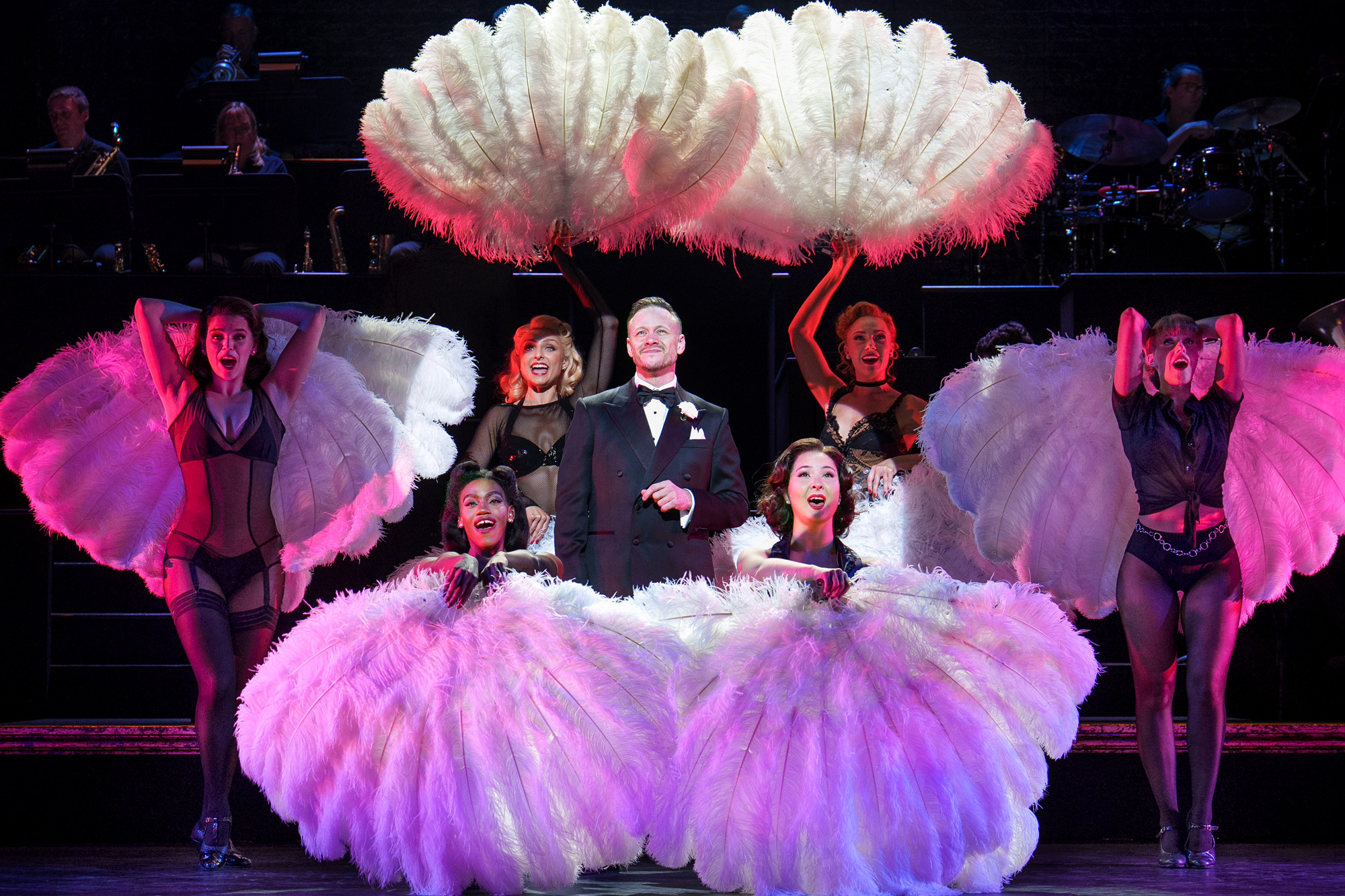 Chicago tour – first look photos with Brenda Edwards, Kevin Clifton and ...