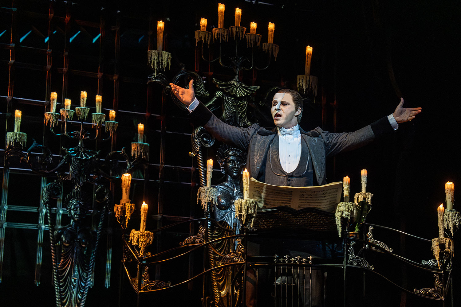 The Phantom of the Opera extends West End run and releases new images