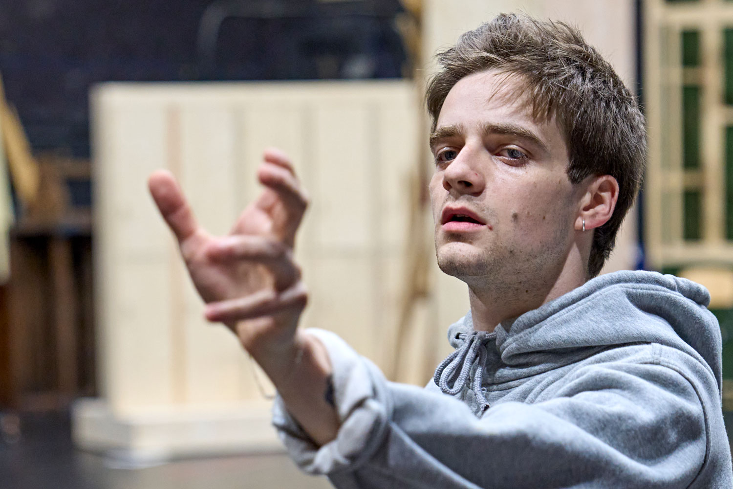 Who is Louis Healy? Theatre, TV and family