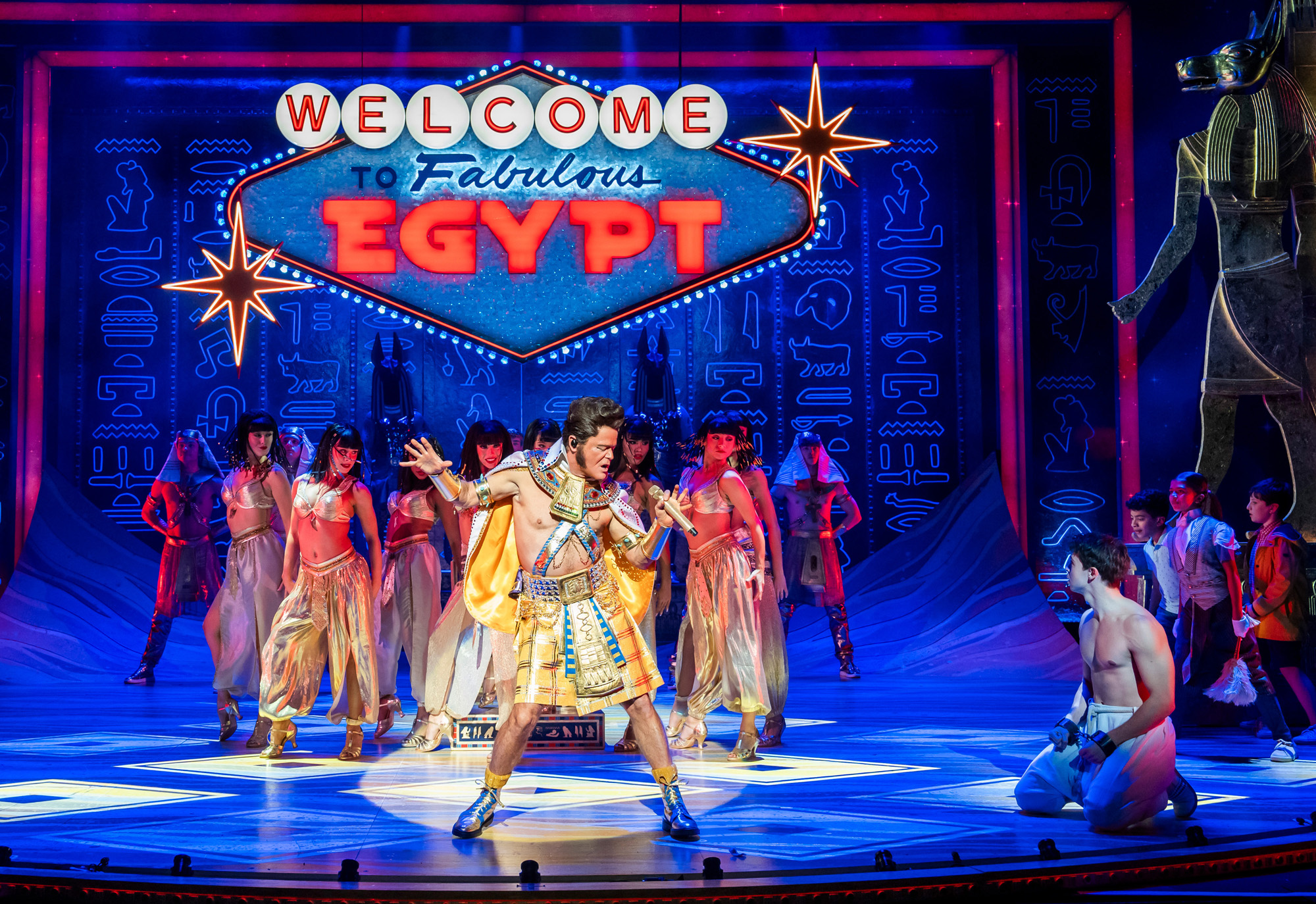 Joseph and the Amazing Technicolor Dreamcoat tour – photos released