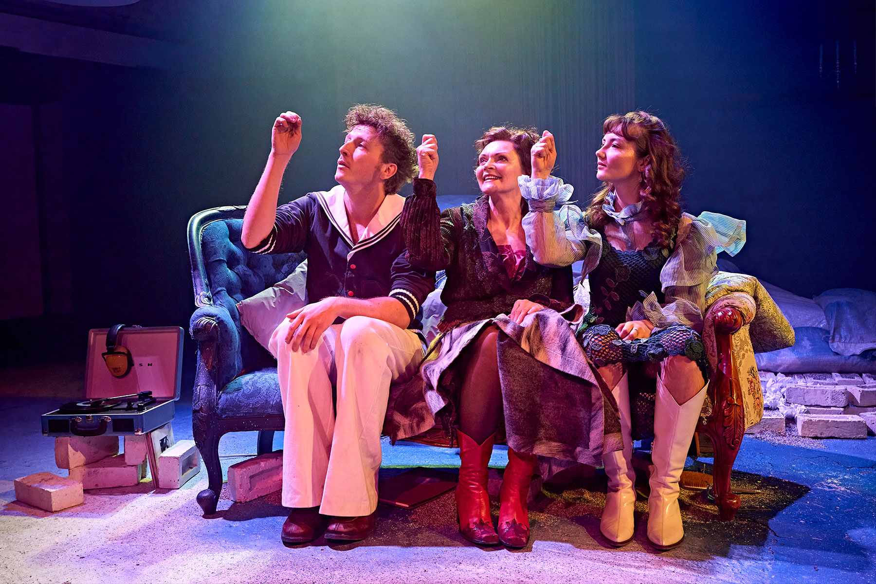 The Glass Menagerie at the Yard Theatre – review