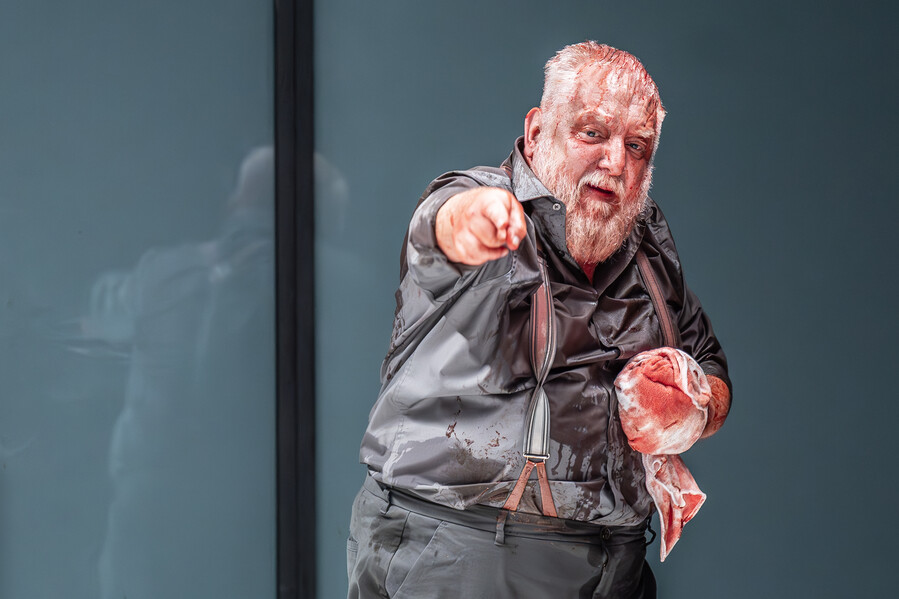 RSC’s Titus Andronicus with Simon Russell Beale releases photos