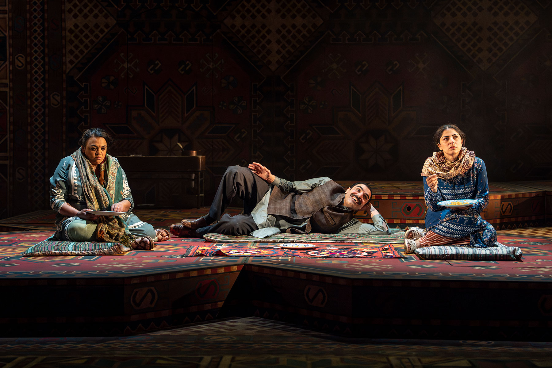 A Thousand Splendid Suns at Birmingham Rep – review