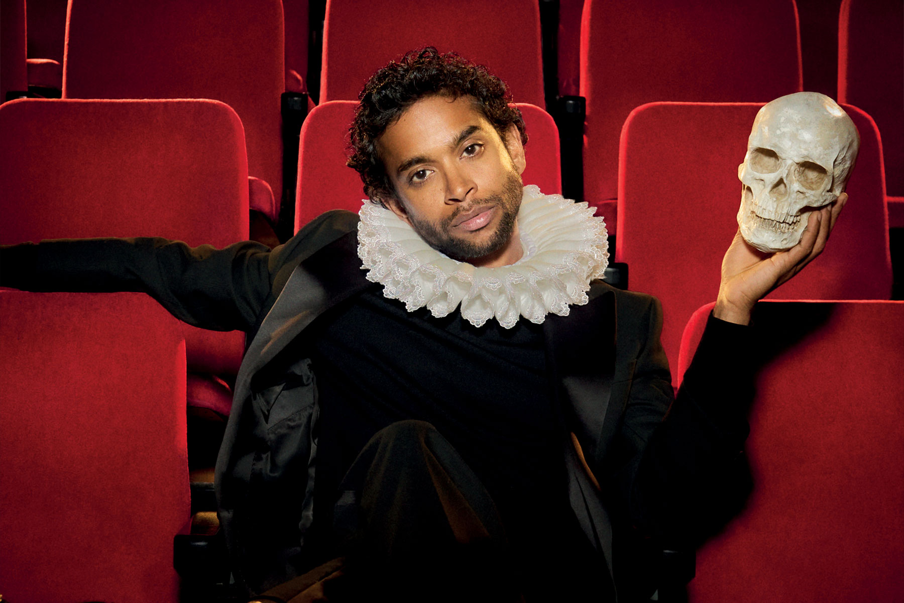 Cast for Hamlet at the National Theatre revealed