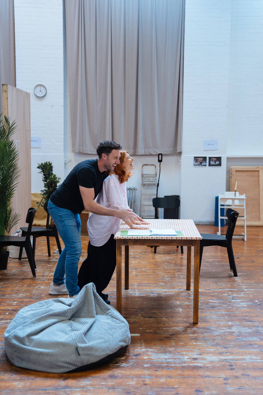 2:22 A Ghost Story releases tour rehearsal photos