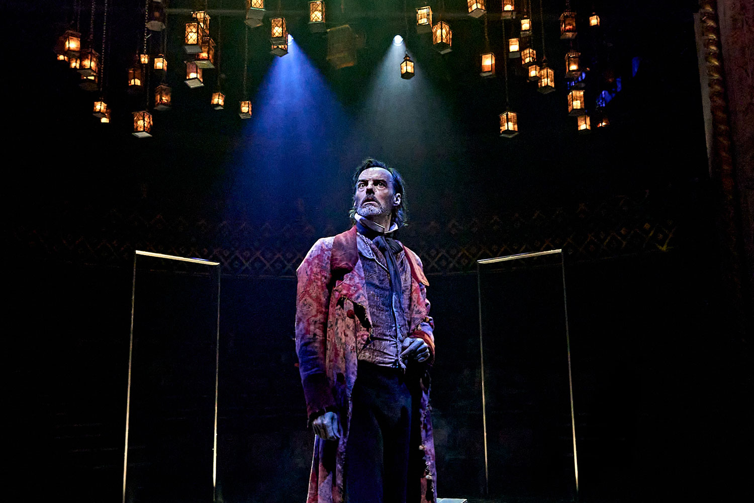 Paul Hilton on finding his own Scrooge, helping to save the Oldham ...