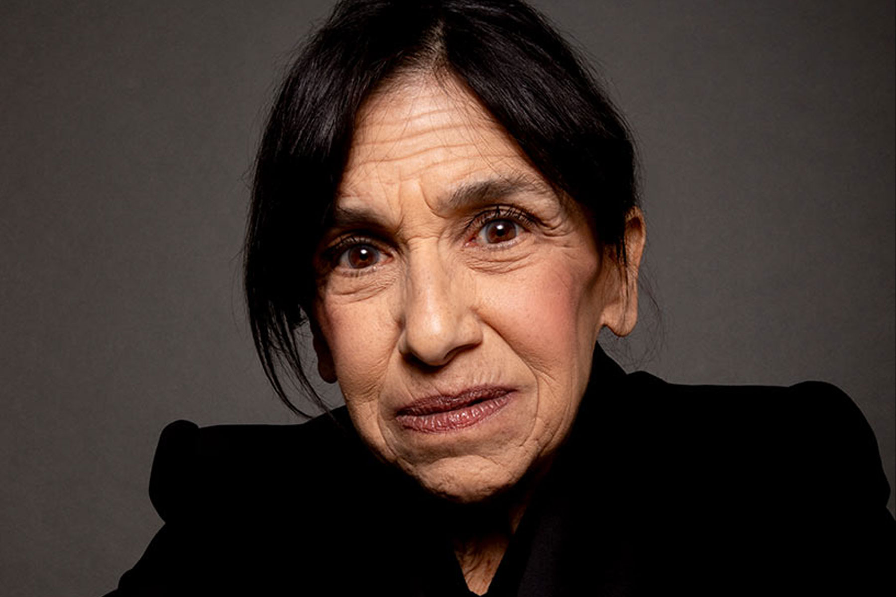Kathryn Hunter joins Bengal Tiger at the Baghdad Zoo at the Young Vic ...