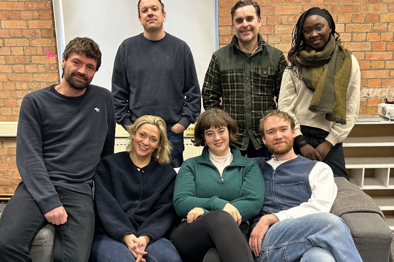 Cast revealed for Men Behaving Badly stage show