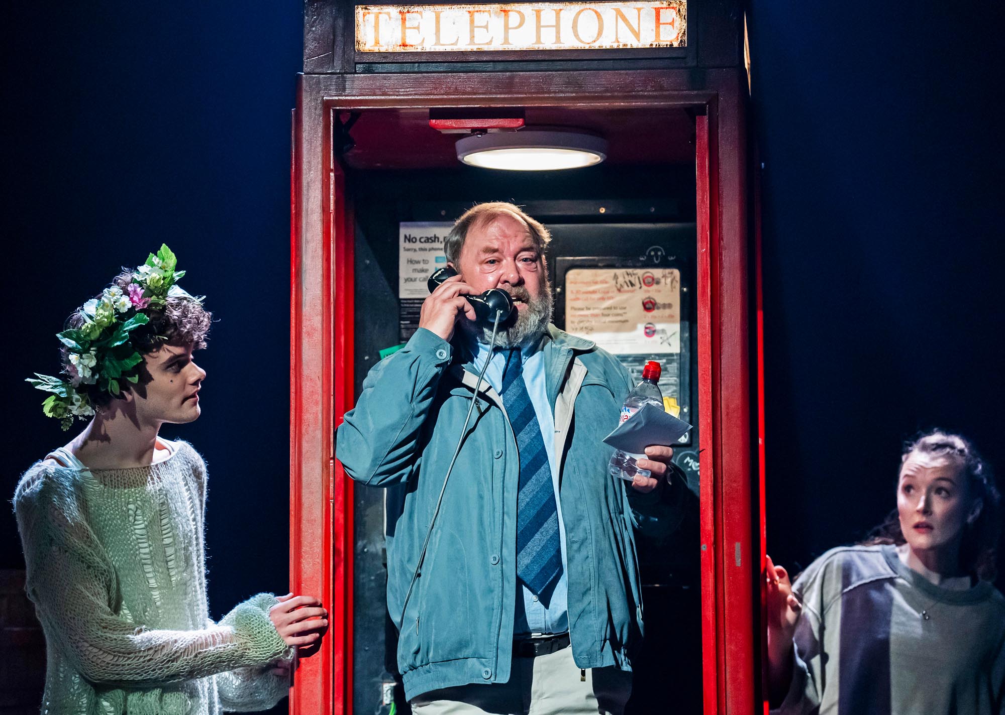 Who is Mark Addy? Theatre, TV and more news
