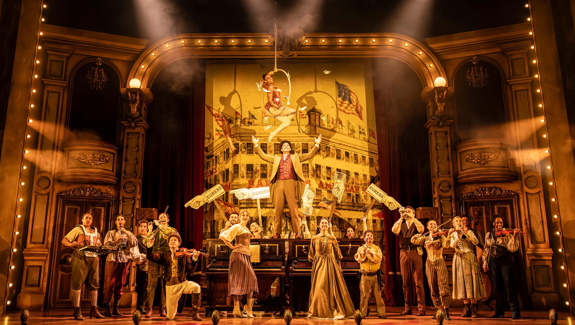 Barnum on tour with Lee Mead – new photos released