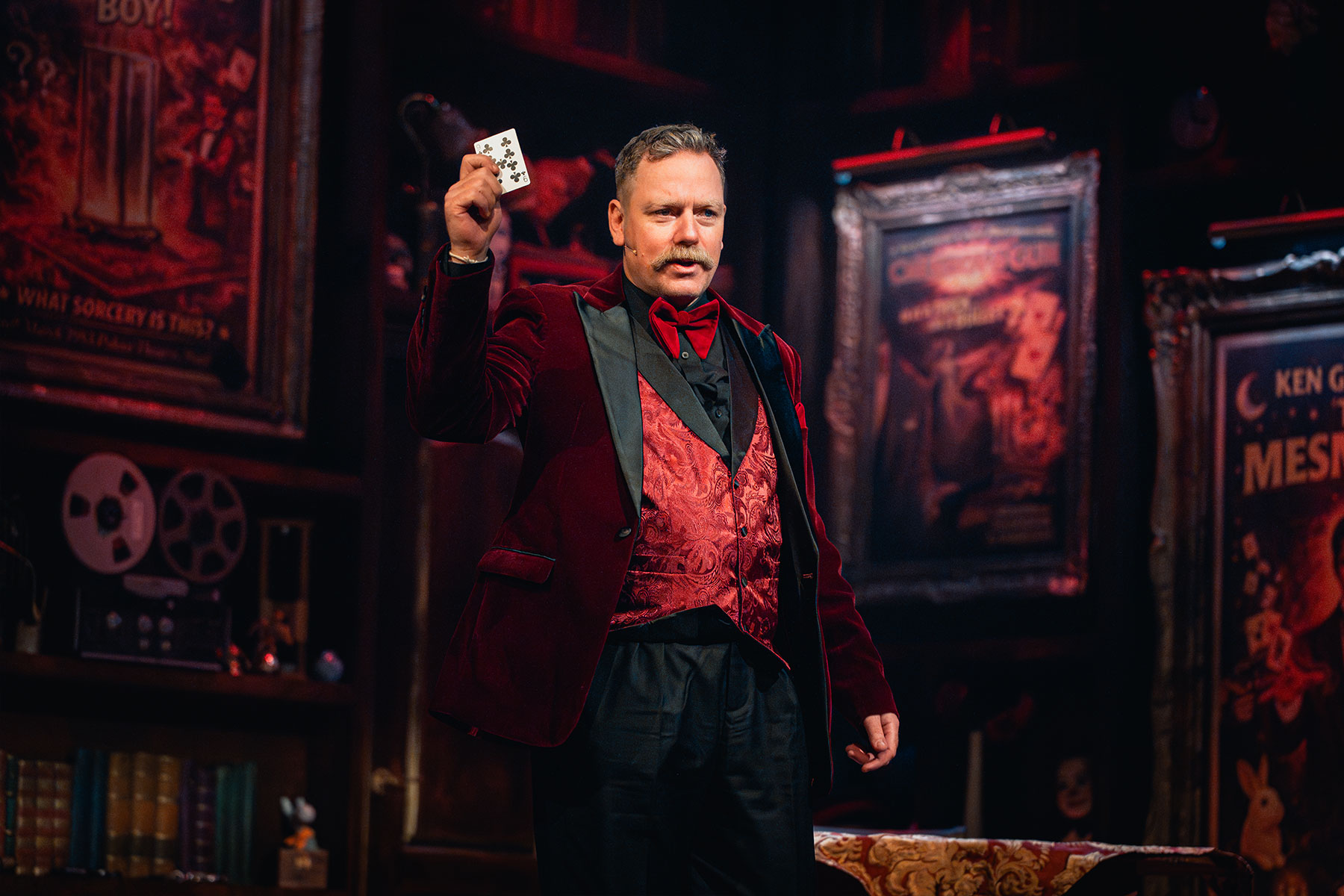 The Mesmerist with Rufus Hound at Watford Palace Theatre – review