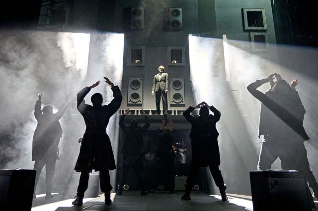 Cast announced for Hamlet Hail to the Thief at the Barbican